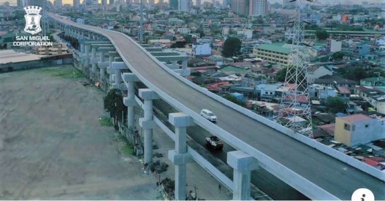 LOOK: Philippines' 1st double-decker elevated highway links Southern to ...